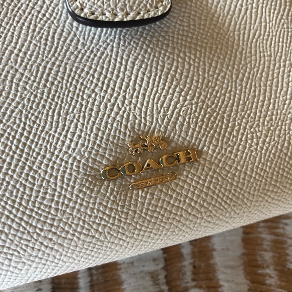 Coach | Bags | Coach Cream Wallet | Poshmark